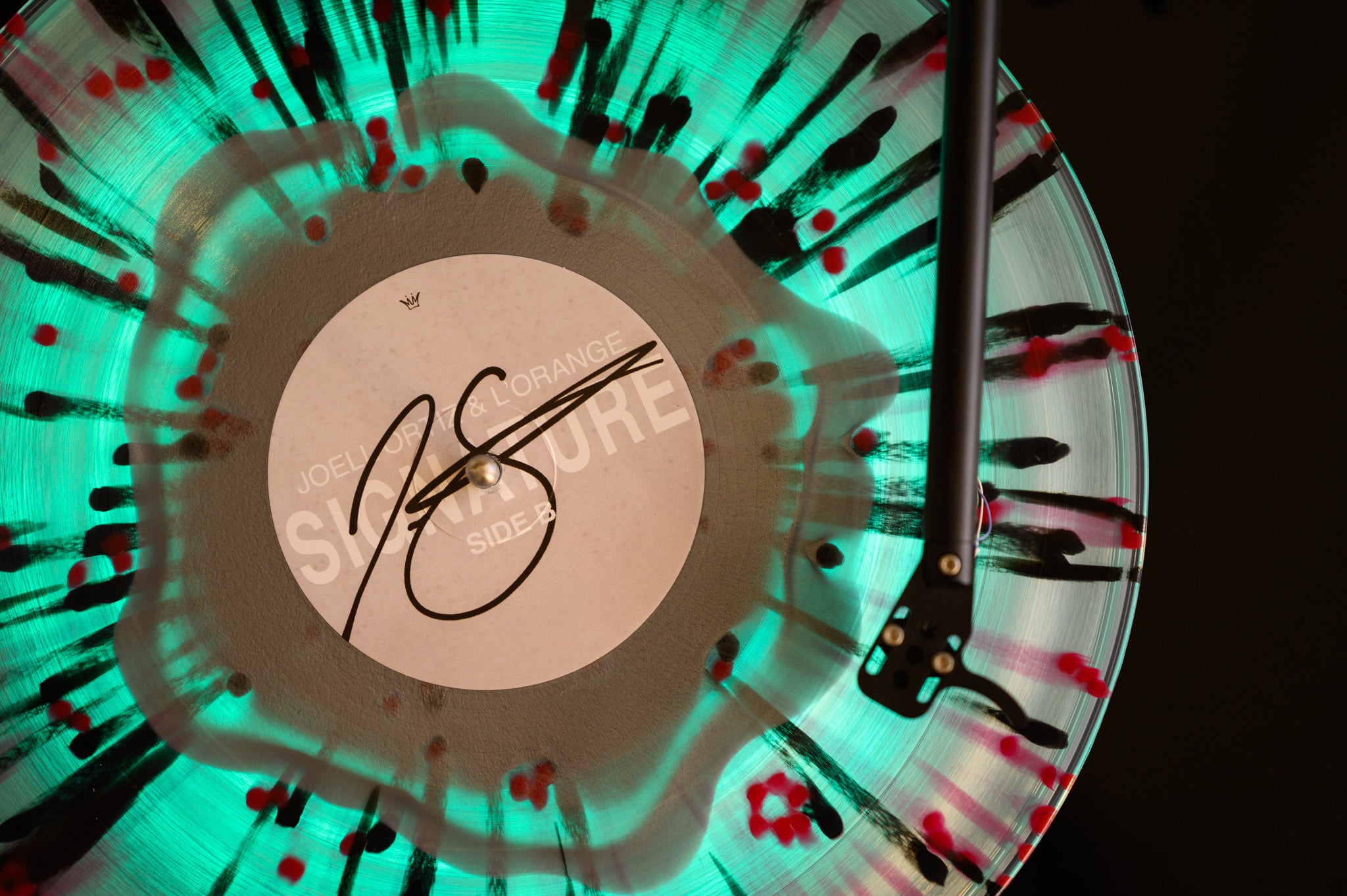 Joell Ortiz + L'Orange - Signature (Indie Exclusive LP) – Mello Music Group