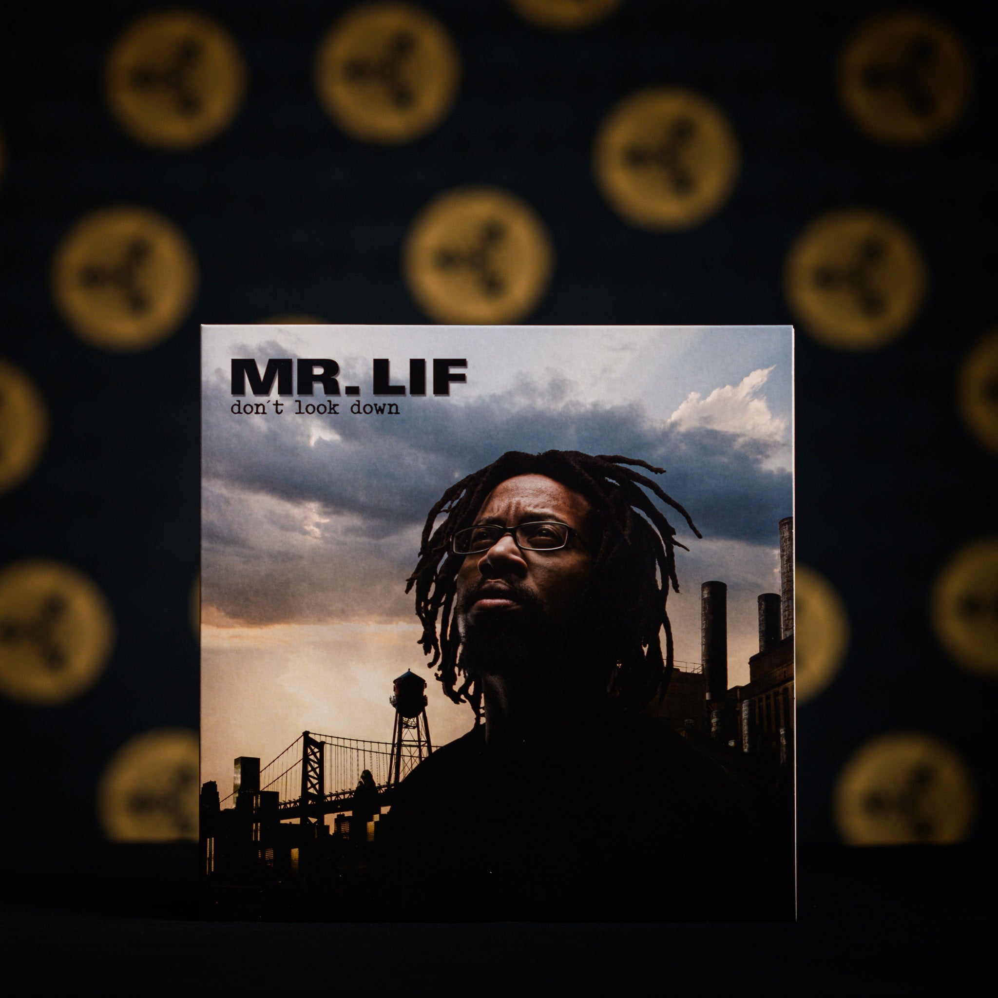 don't look down trying